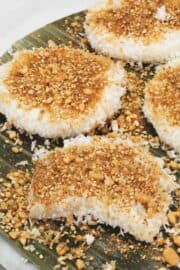 Palitaw Recipe (Boiled Rice Cakes)
