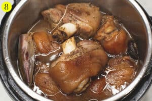 Pata Tim Recipe (Braised Pork Hock)