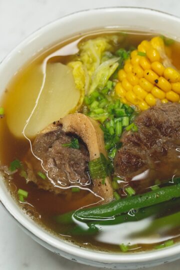 Bulalo Recipe (Filipino Beef Shank Soup)