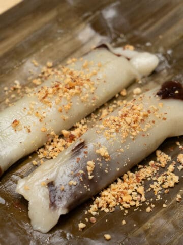 Ube Turon (Banana Lumpia with Ube Halaya)