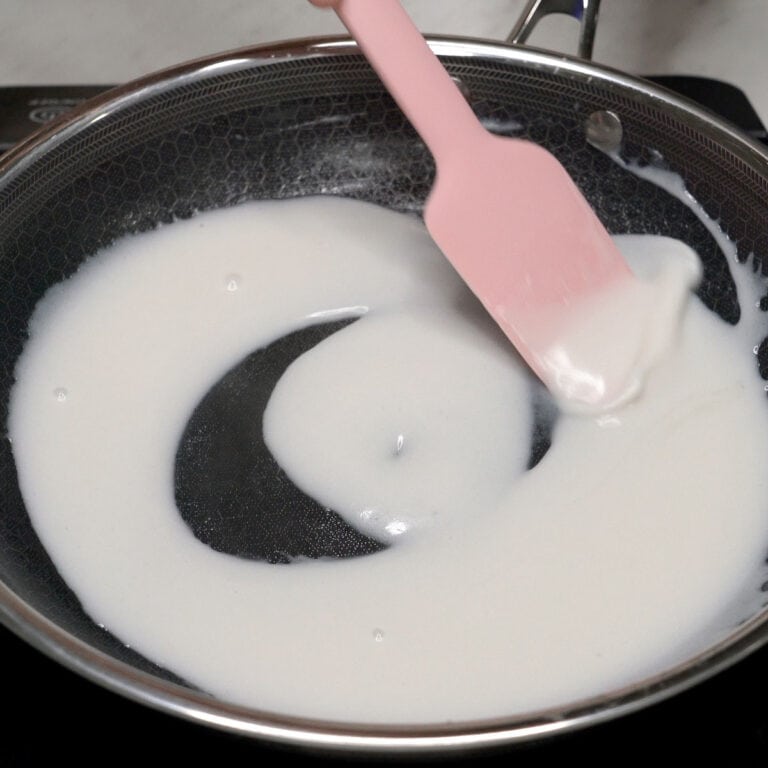 Inutak Recipe (Sticky Rice Cake with Ube and Coconut Cream)